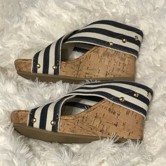 a.n.a | Shoes | Ana Wedge Sandals | Poshmark